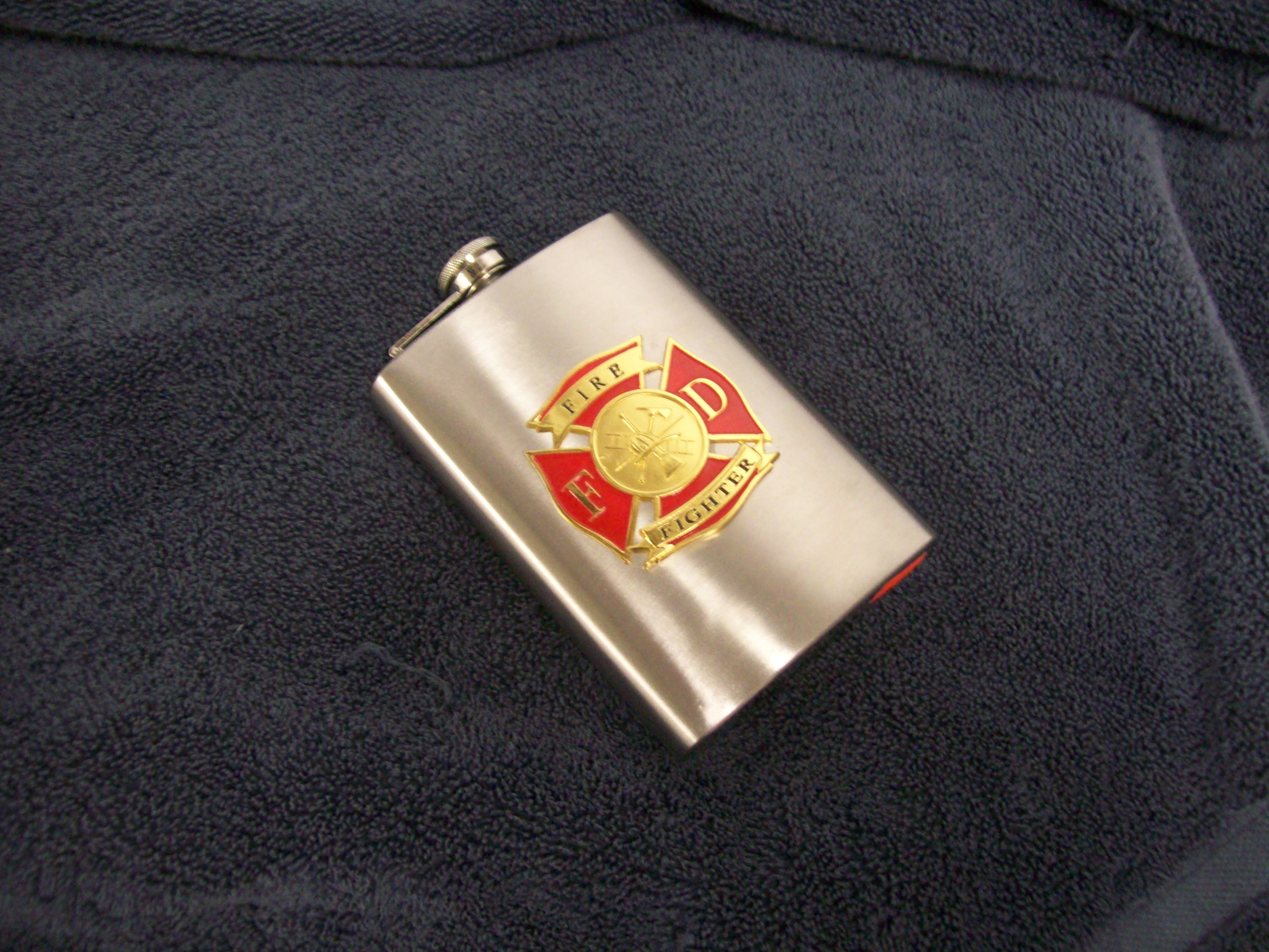 Firefighter 8oz Flask Stainless Steel Red/Gld – Shrader's Goods